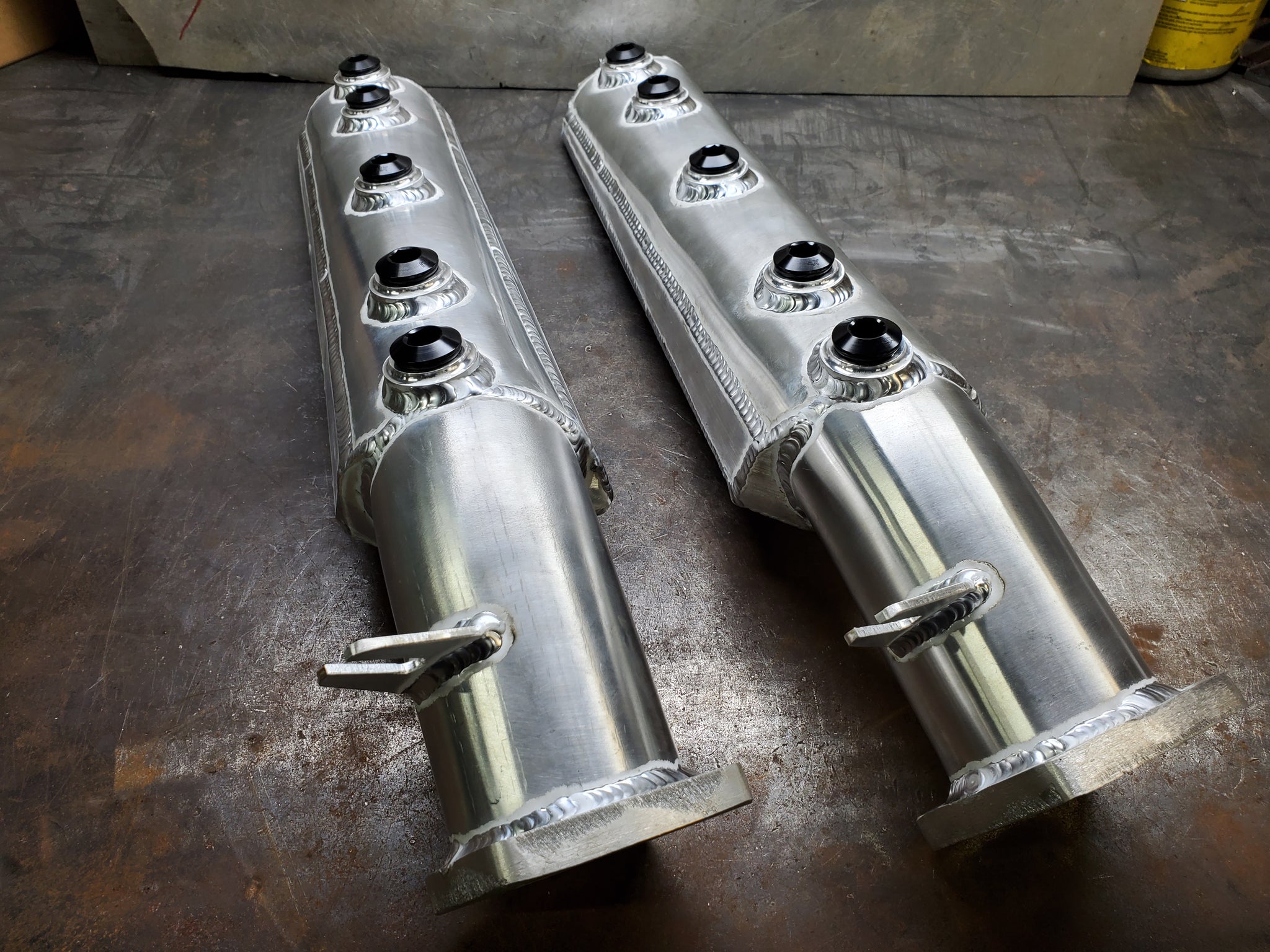 Z31 front facing intake manifold – Pucker Factory Fabrication